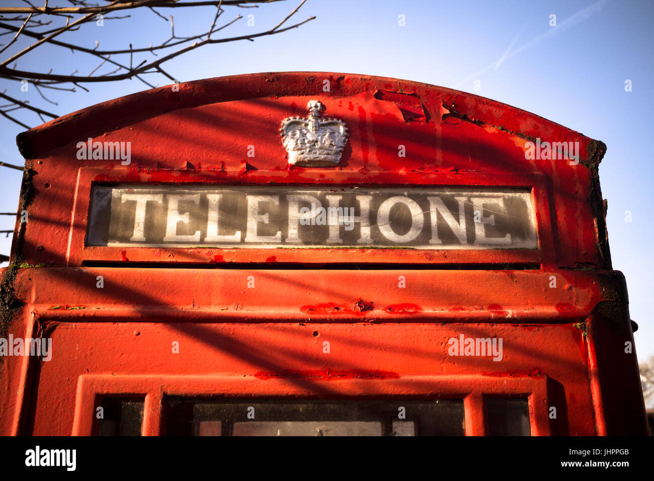 Red london call box hi-res stock photography and images - Alamy