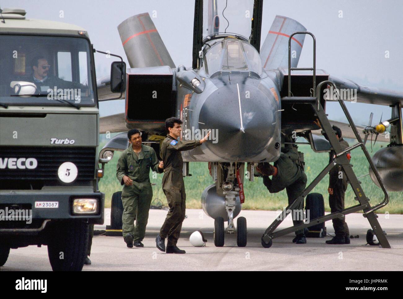 Italian Air Force, strike aircraft Tornado IDS of 6th Wing on the air ...