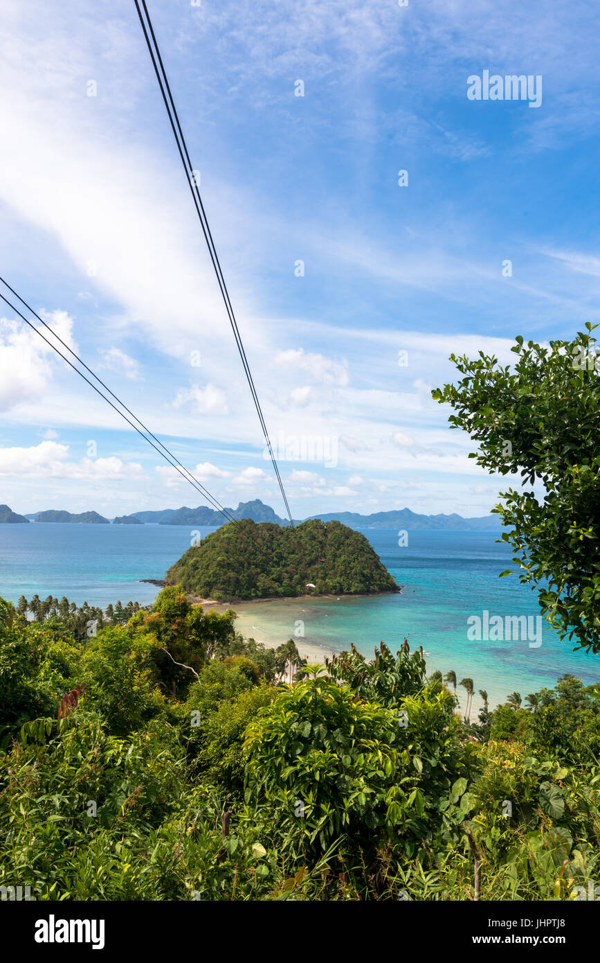 EL NIDO, PALAWAN, PHILIPPINES - JANUARY 18, 2017: Vertical picture of ...