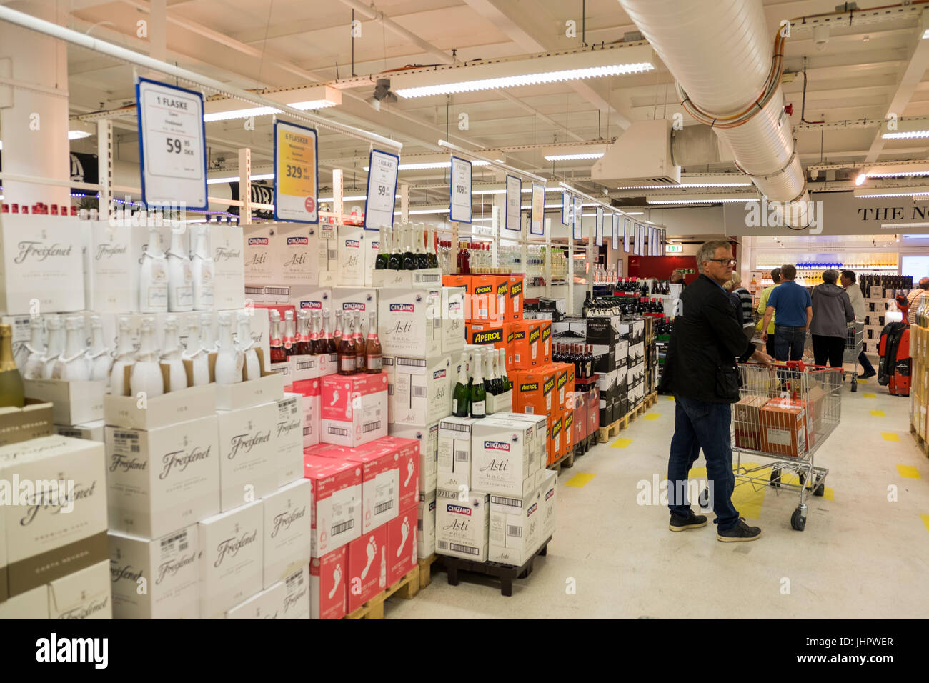 Bordershop High Resolution Stock Photography and Images - Alamy