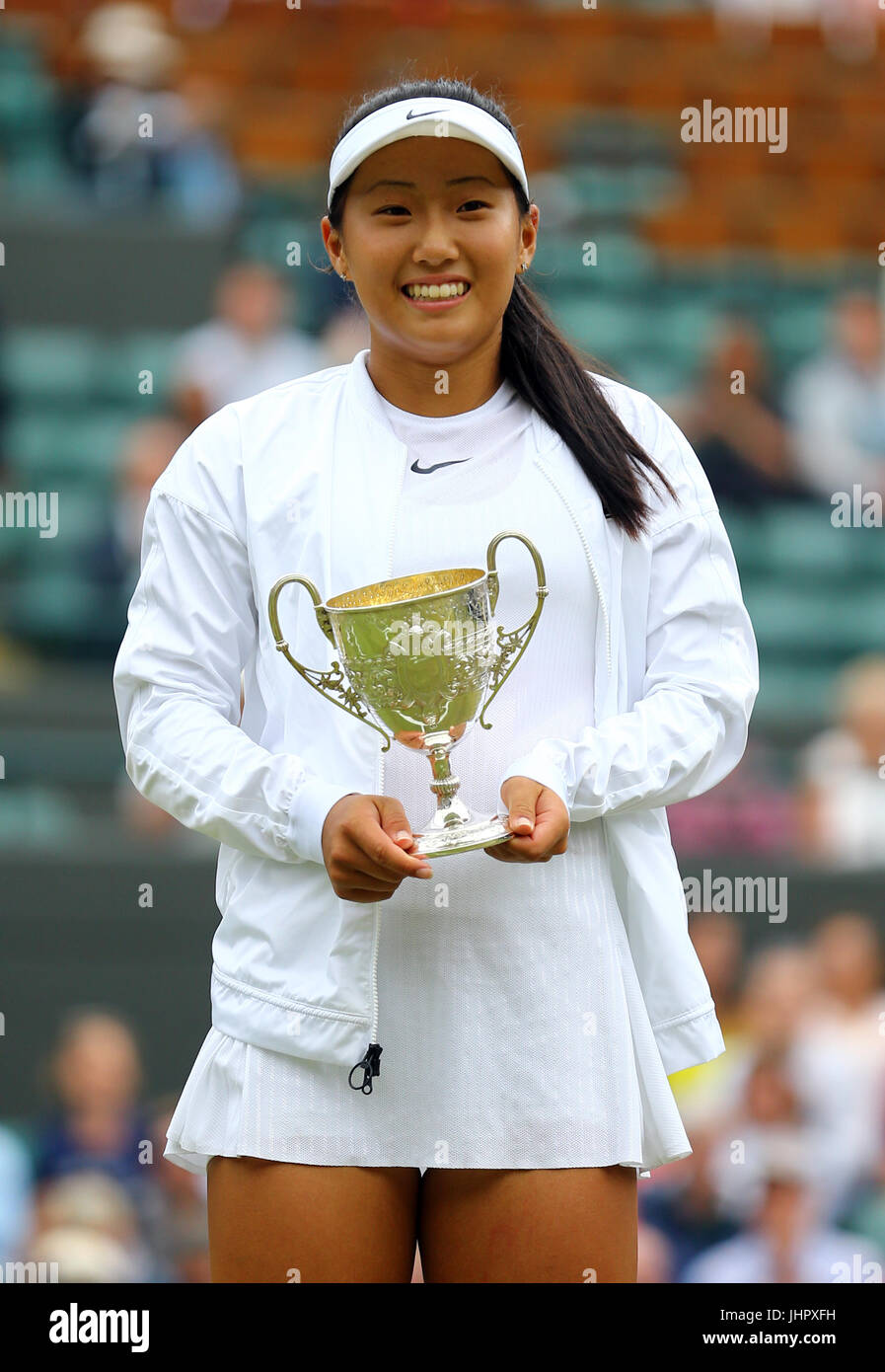 Claire liu hi-res stock photography and images - Alamy