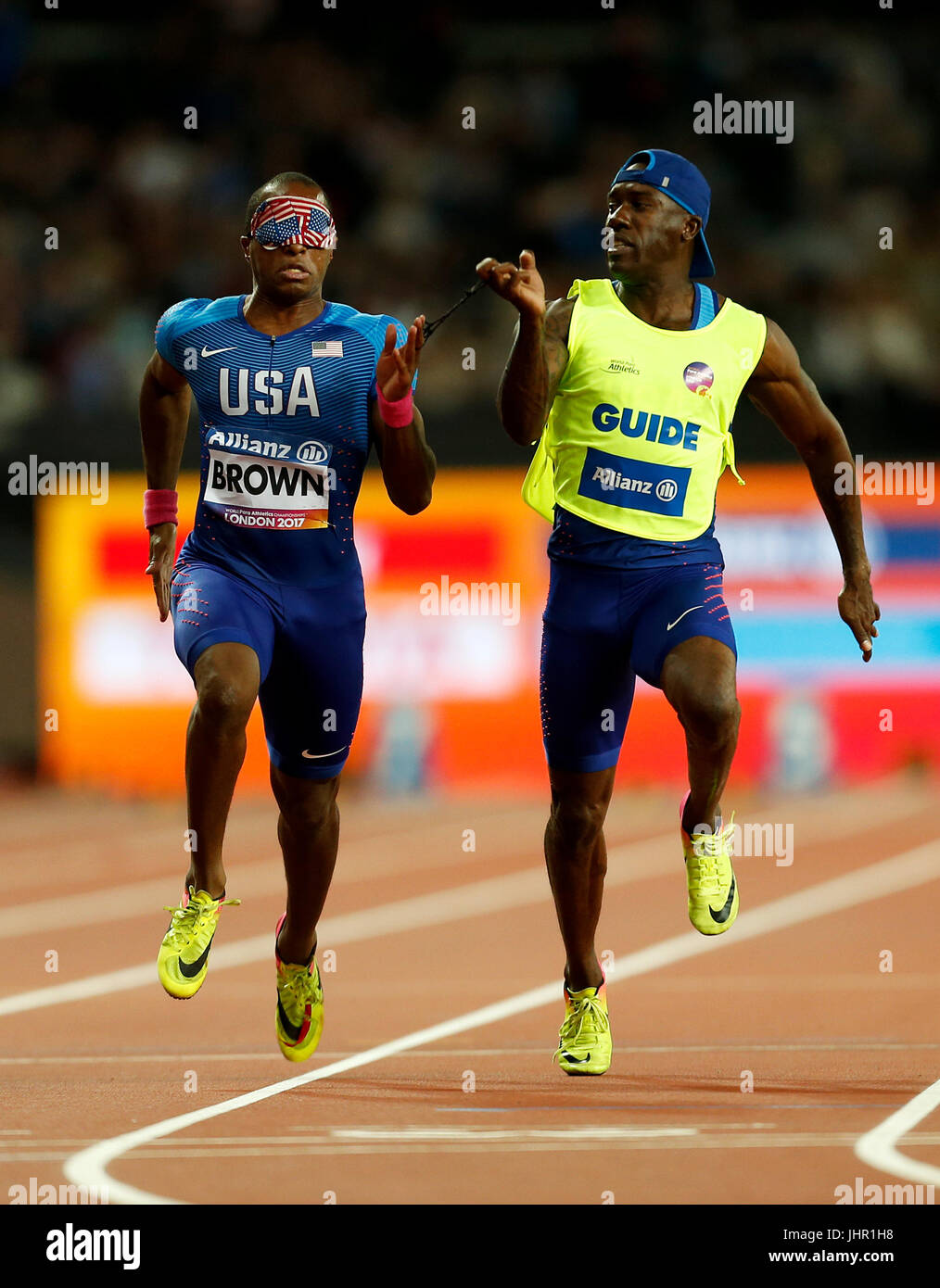 USA's David Brown and guide Jerome Avery winning the Men's 100m T11 ...
