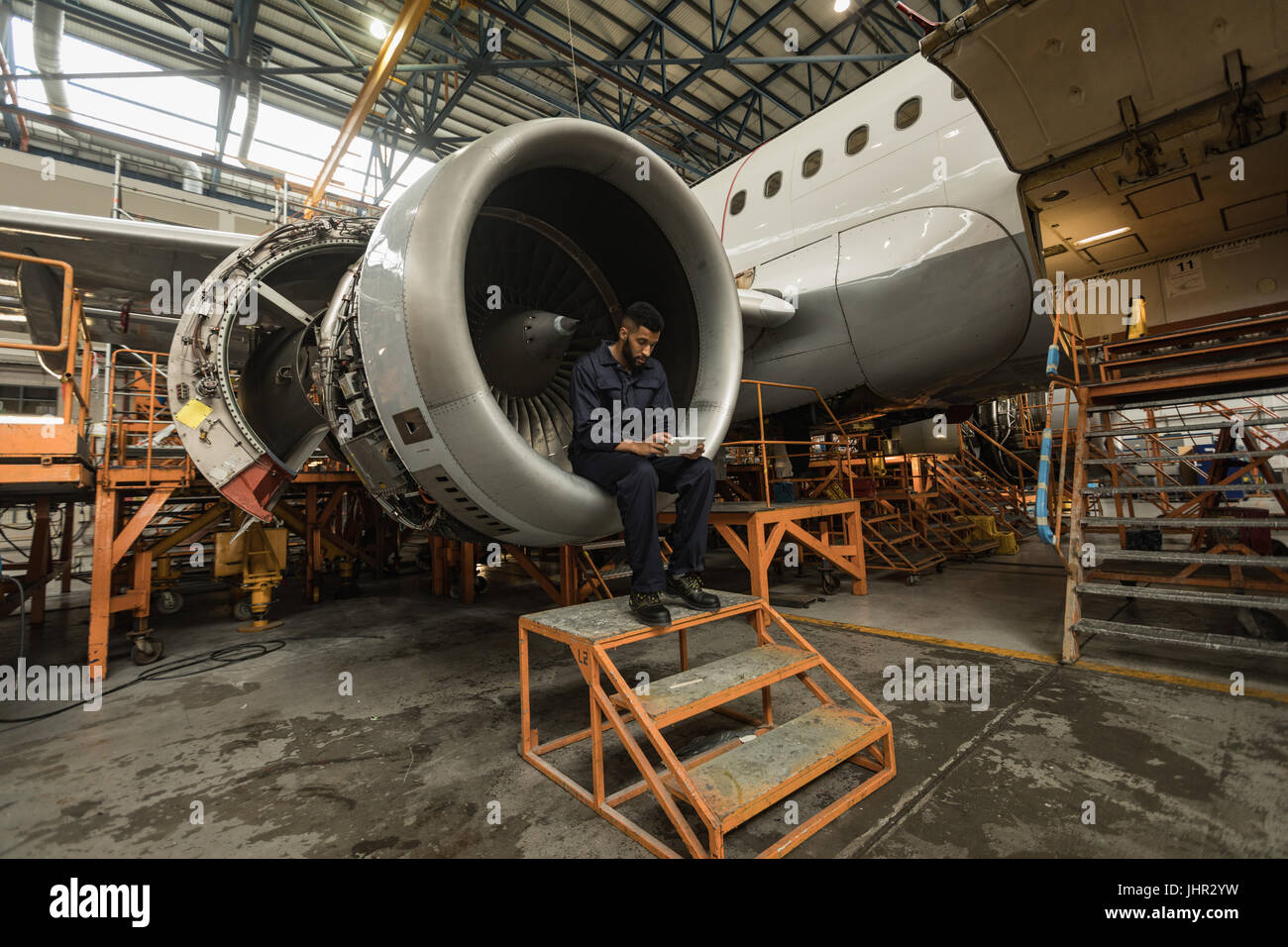 Aircraft maintenance computer tablet hi-res stock photography and ...