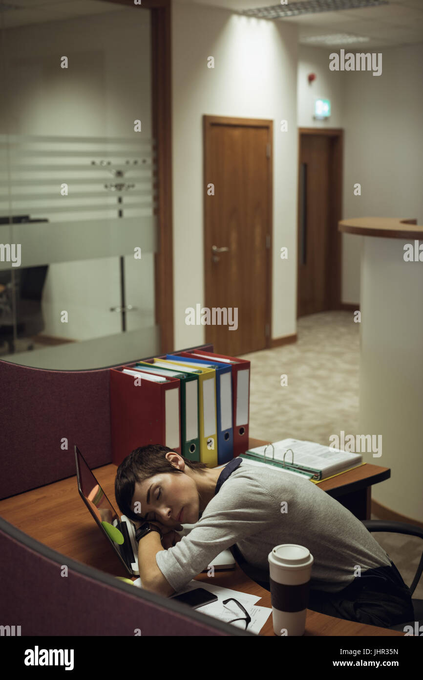 Tired at office desk workload hi-res stock photography and images - Alamy