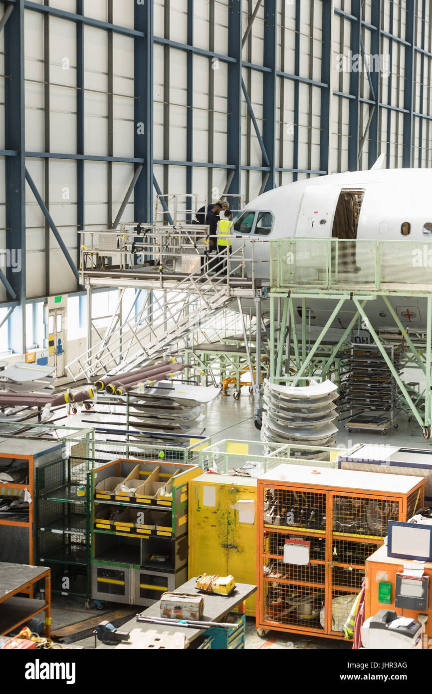 Aircraft maintenance hi-res stock photography and images - Alamy
