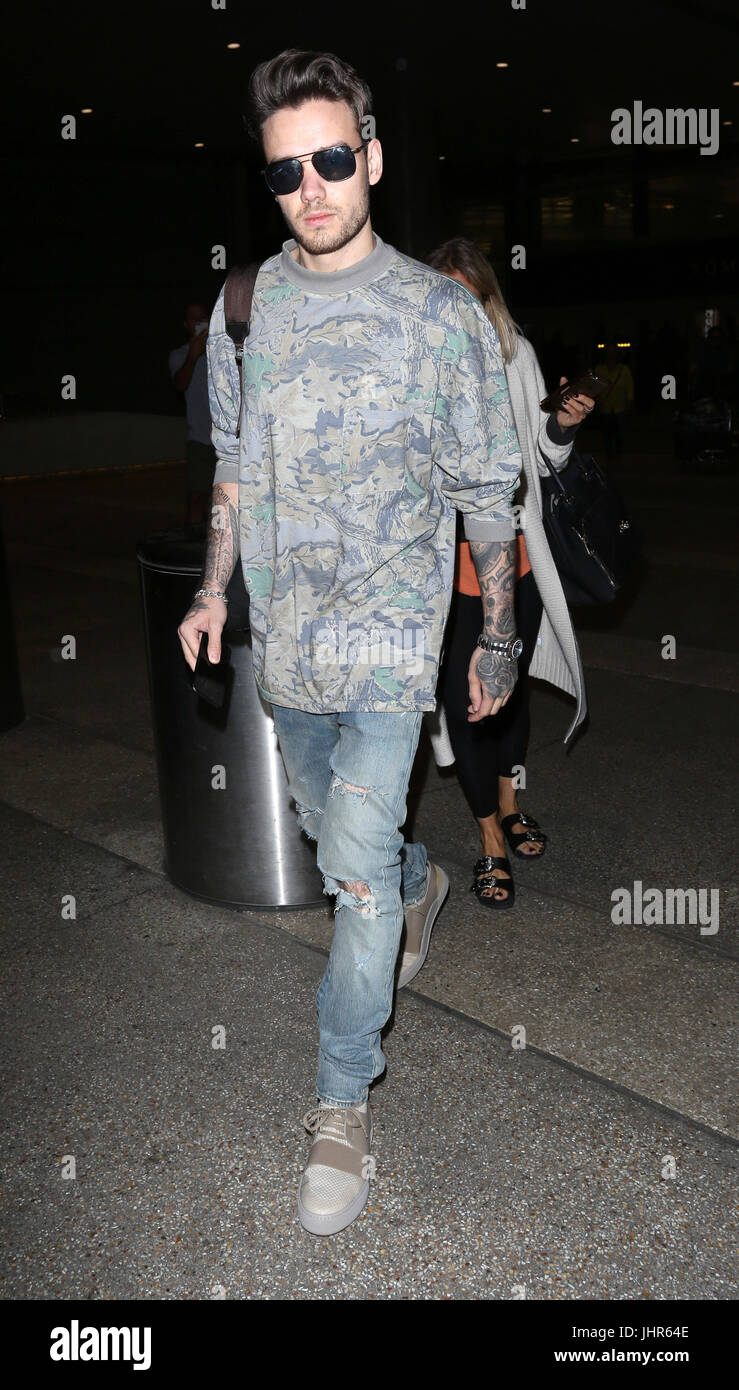 Liam Payne arrives at Los Angeles International Airport (LAX) Featuring ...