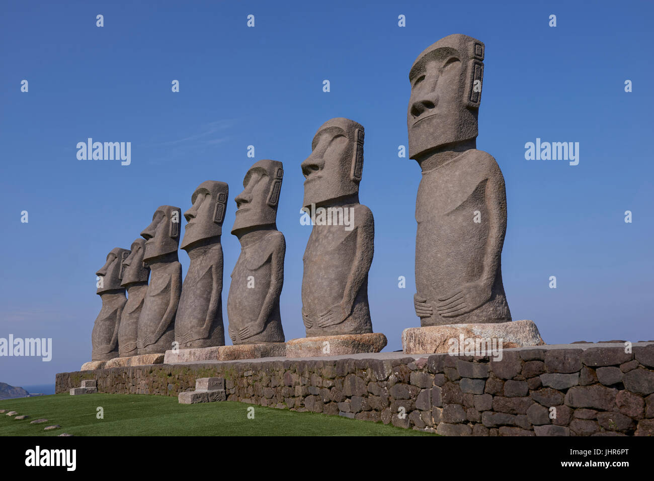 Permitted statue hi-res stock photography and images - Alamy