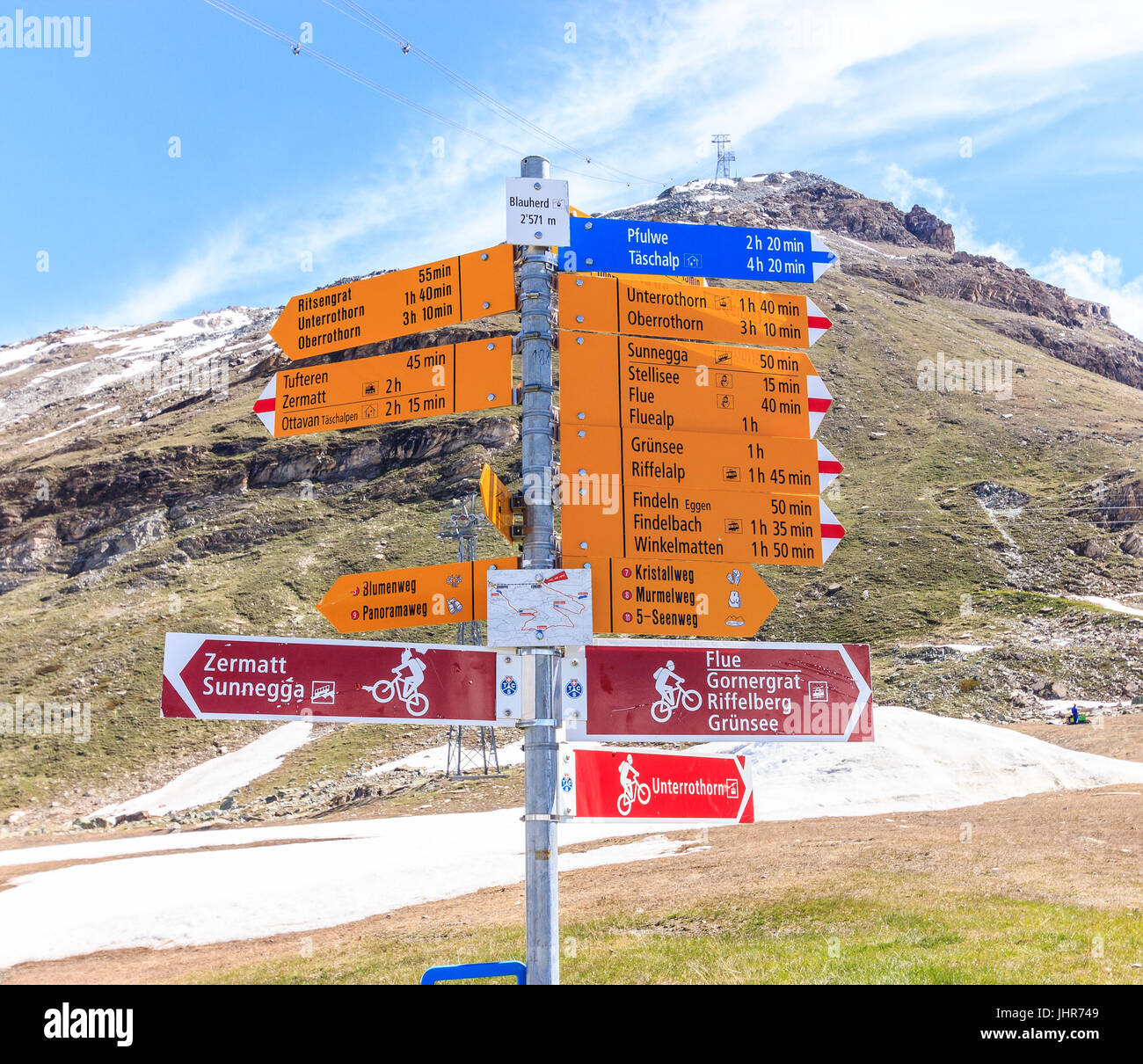 Zermatt switzerland hiking trail sign hi-res stock photography and ...