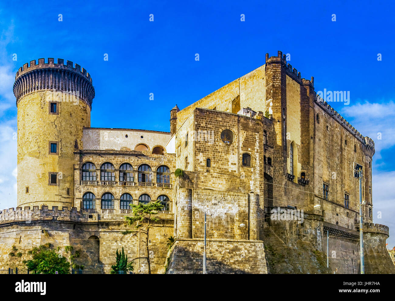Middleage architecture hi-res stock photography and images - Alamy