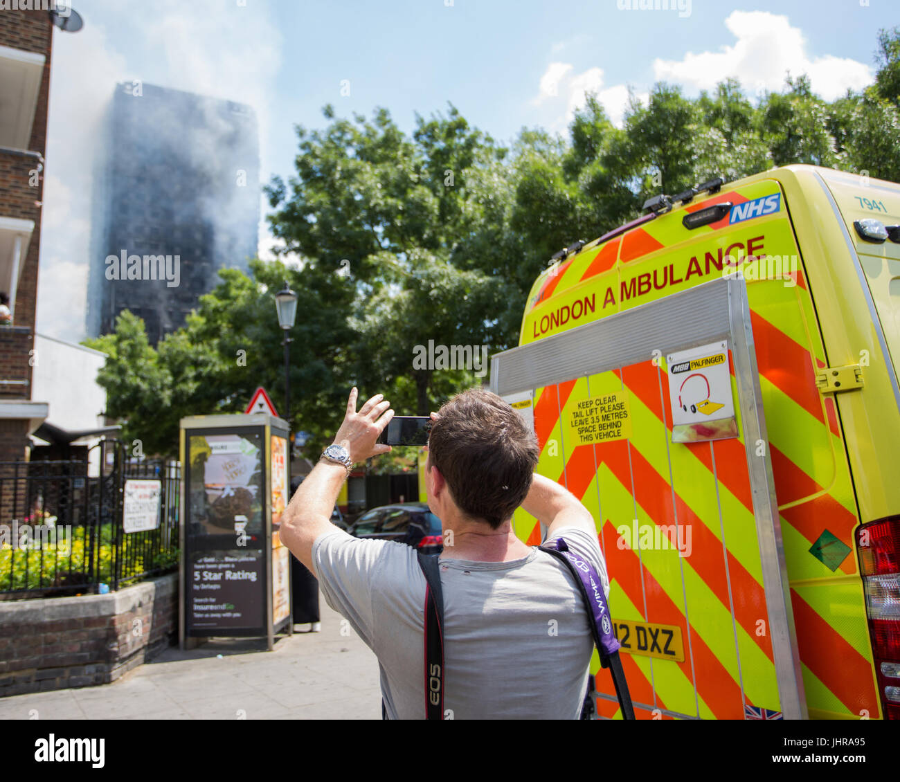 Scenes at Grenfell Tower fire in West London. Featuring: Atmosphere ...
