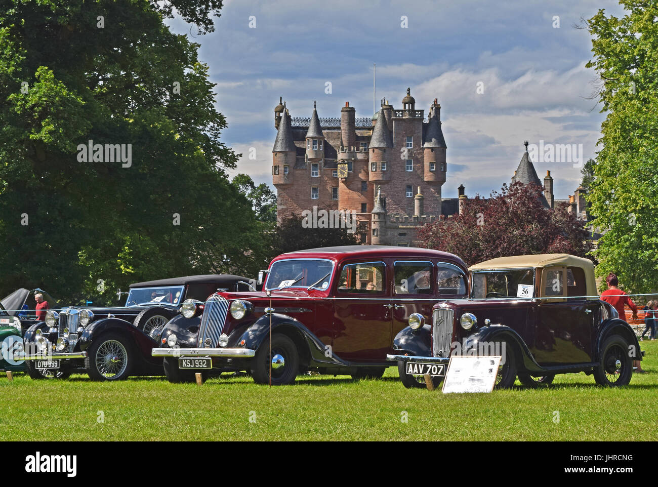 Glamis castle angus scotland hi-res stock photography and images - Alamy