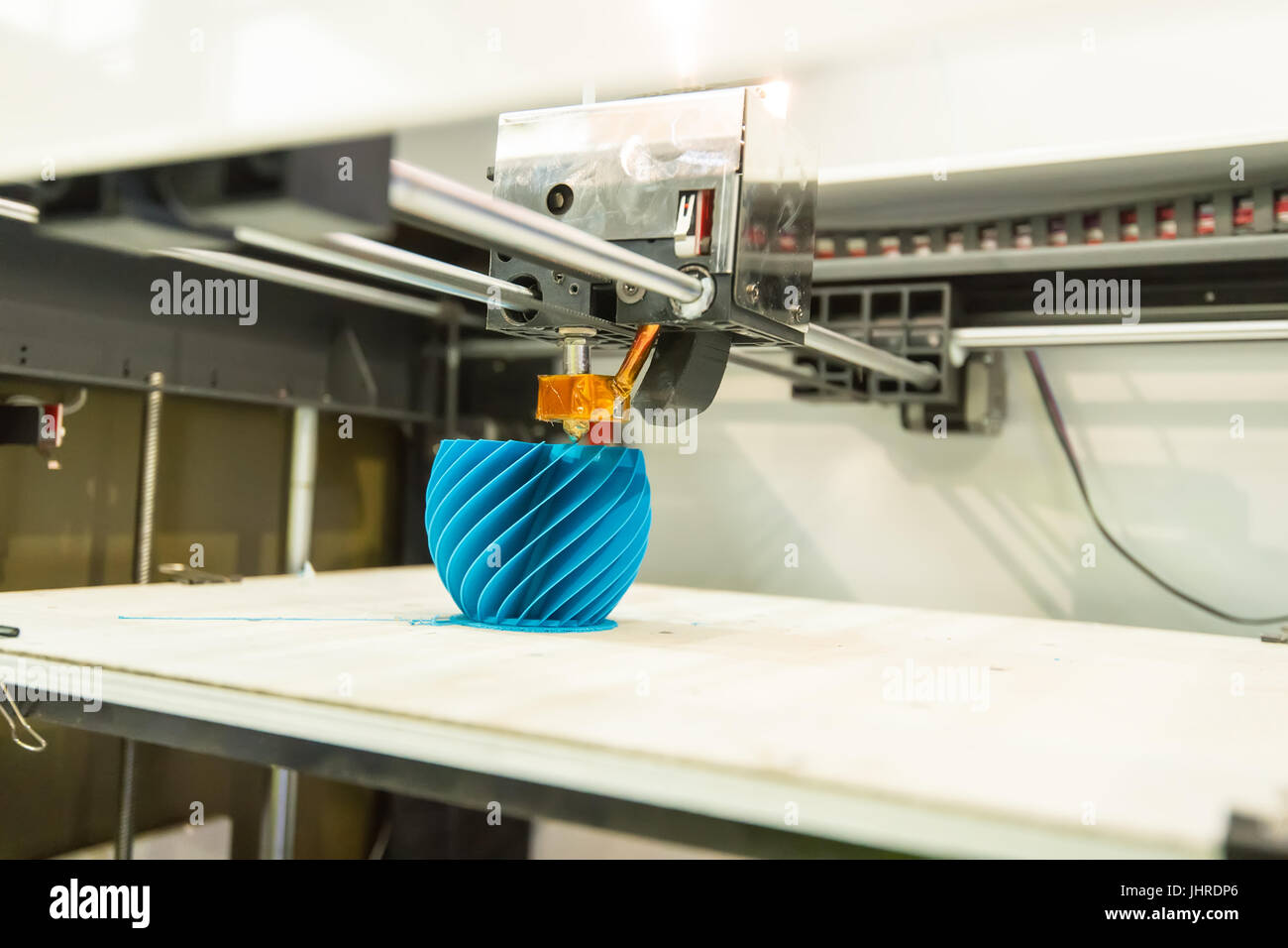 Modern 3D printer printing figure close-up macro Stock Photo - Alamy