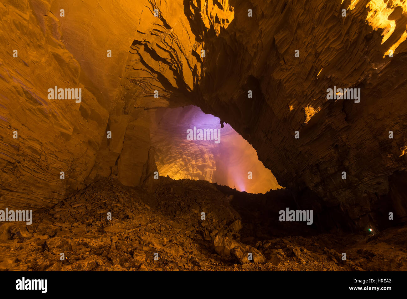 teng long Caves in lichuan, Hubei Provine, China Stock Photo - Alamy