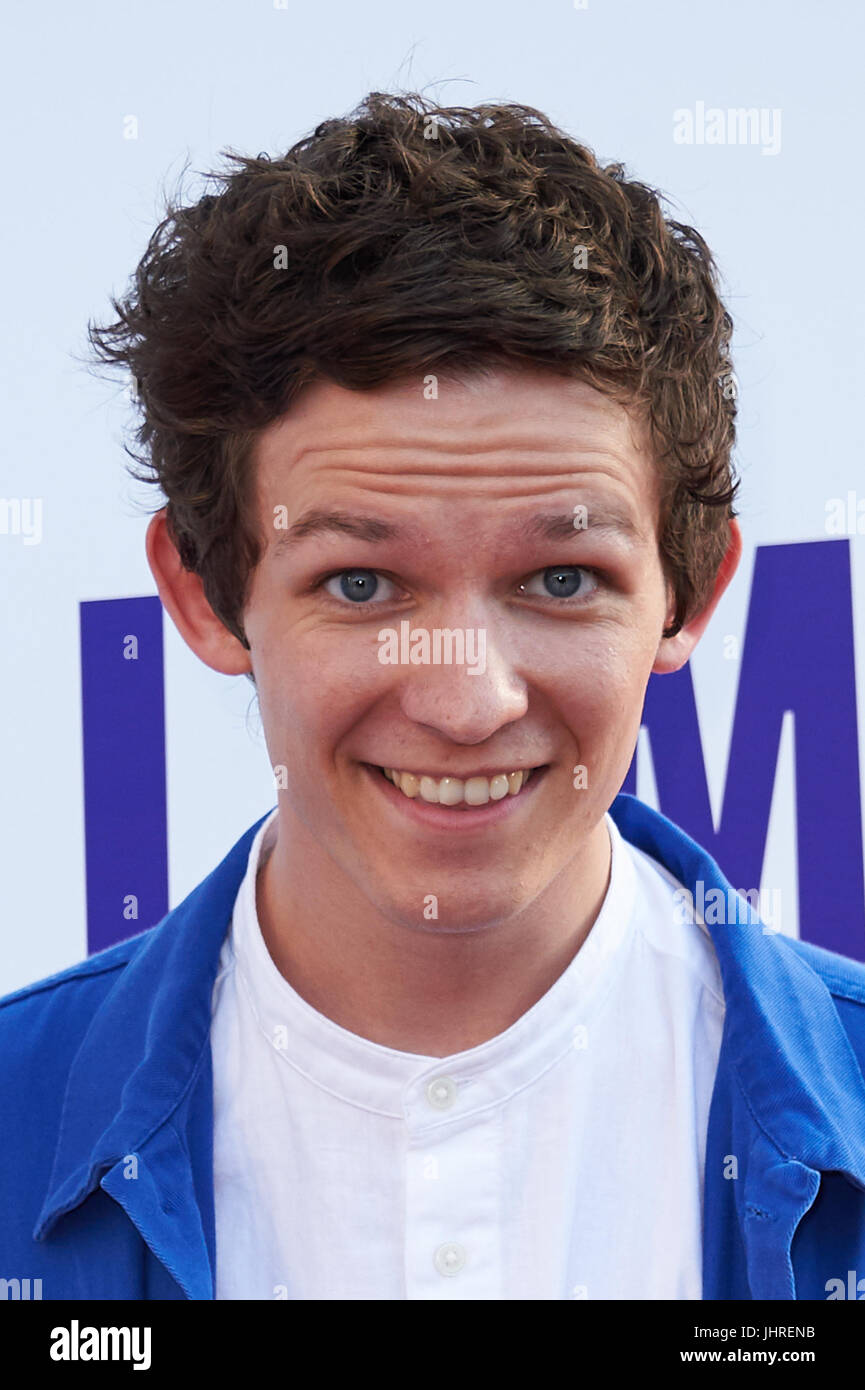 Celebs arrive on the red carpet for the LAMDA Gala Reception at the ...