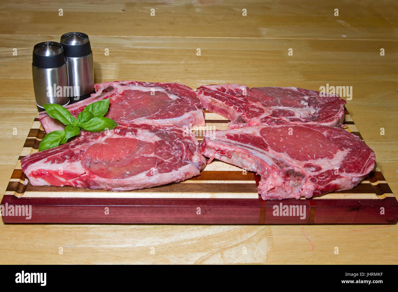 Bone in ribeye hi-res stock photography and images - Alamy