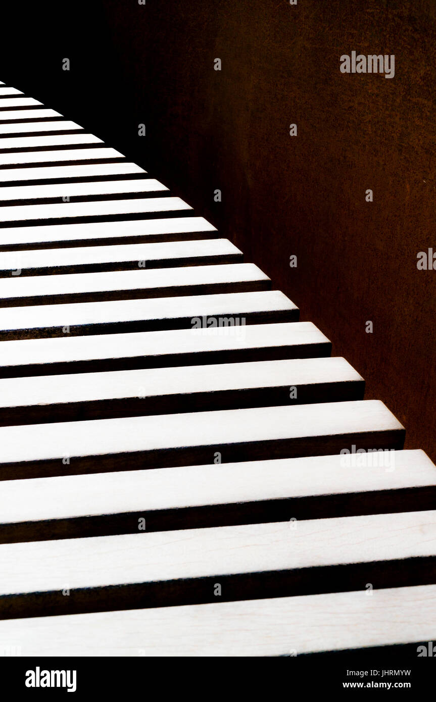 Rest Stop Bench Stock Photo - Alamy