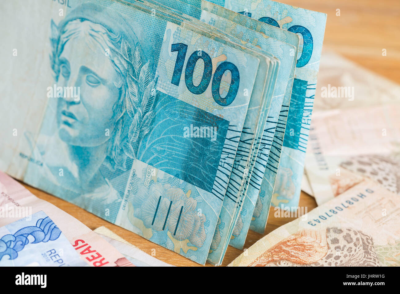 Brazilian money, reais, high nominal Stock Photo - Alamy