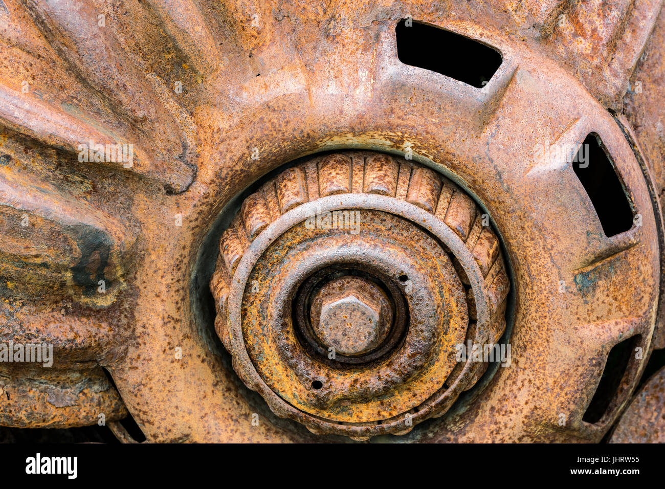 old machinery details closeup. rusty gears and sprockets closeup Stock ...