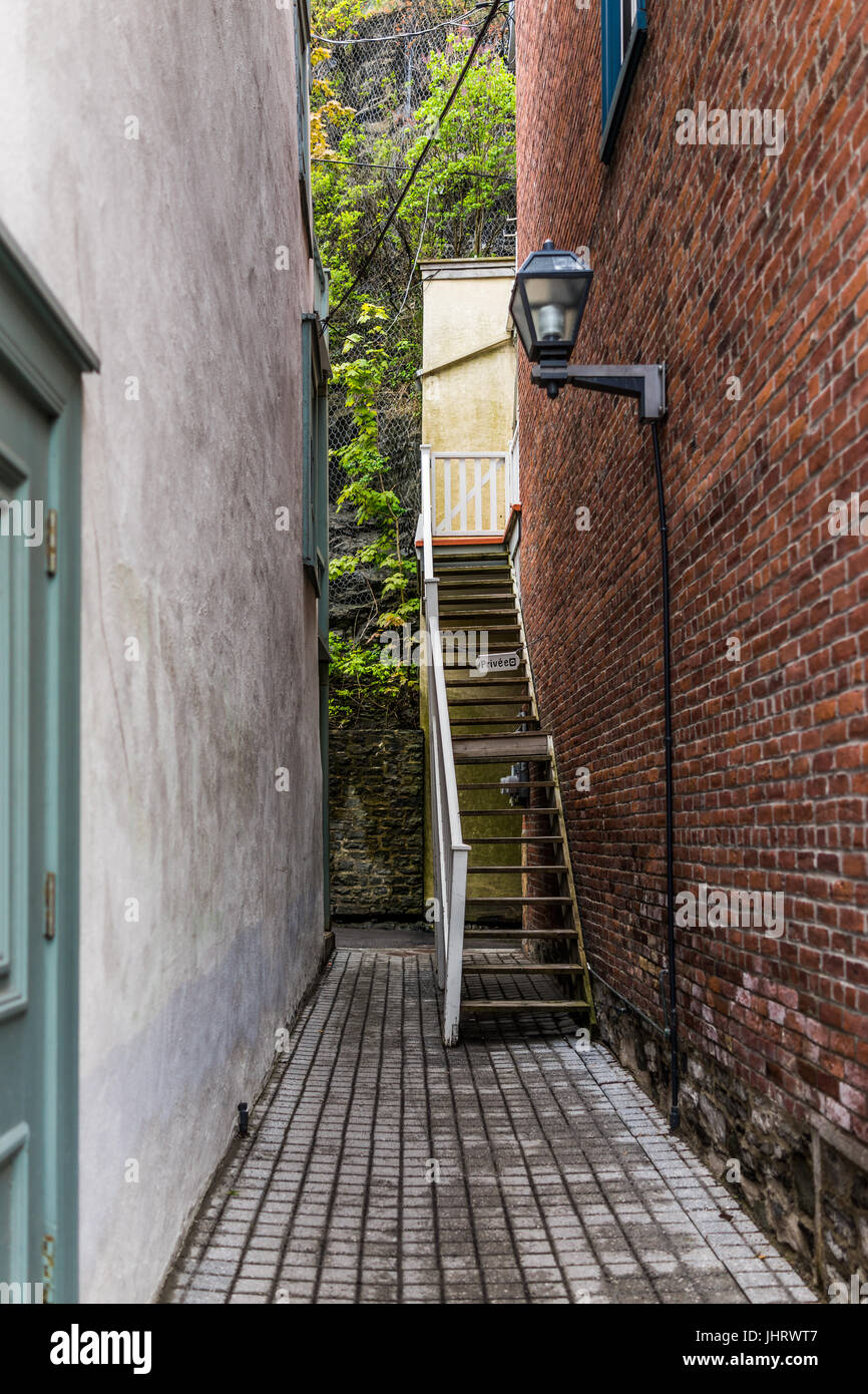 Vieux quebec stairs hi-res stock photography and images - Alamy