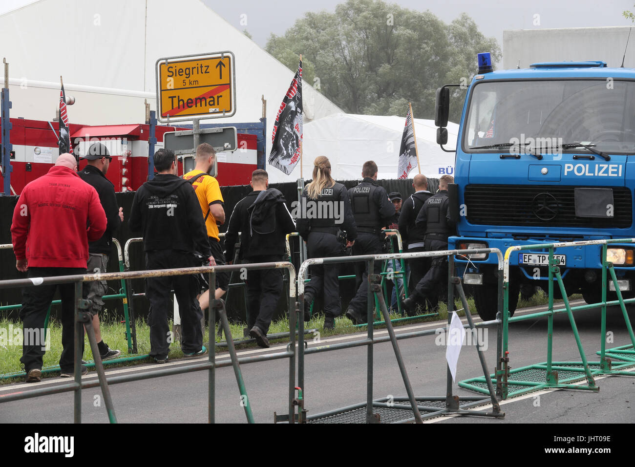 Themar, Germany. 15th July, 2017. Supporters of the right-wing scene ...