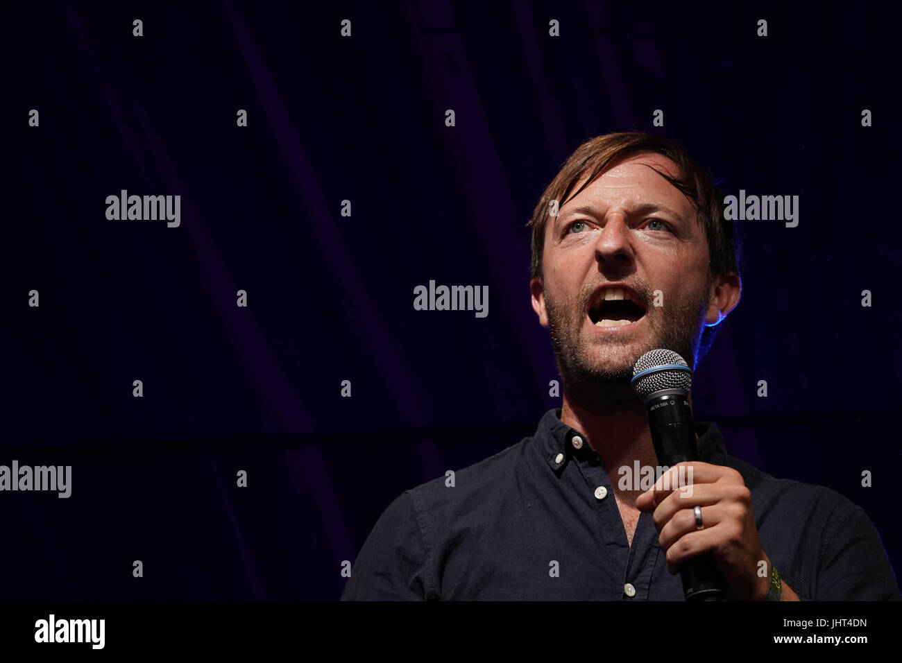 Andrew maxwell comedian hi-res stock photography and images - Alamy