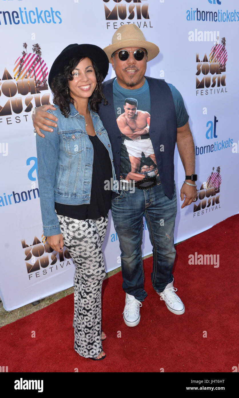 Howard Hewett Christopher Hewett