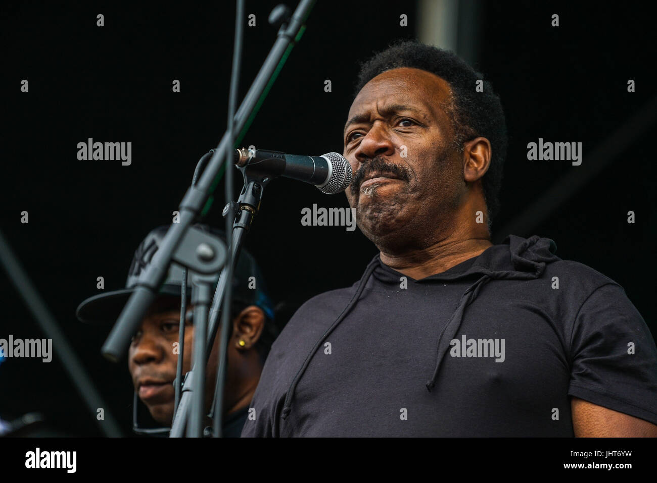 Lloyd Park, London, England, UK. Doug Hream Blunt and The Messengers ...