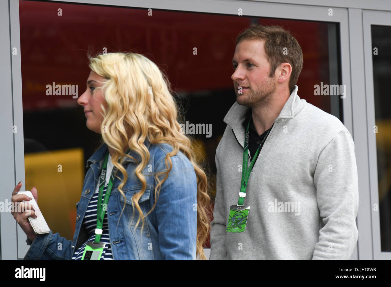 Laura bennett hi-res stock photography and images - Alamy