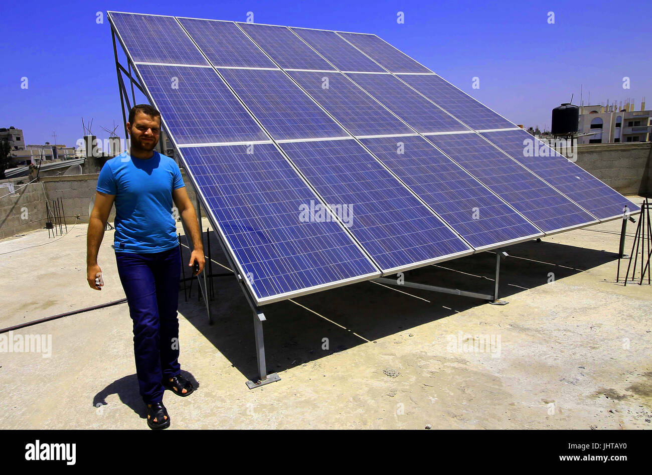 Turning the gaza strip hi-res stock photography and images - Alamy