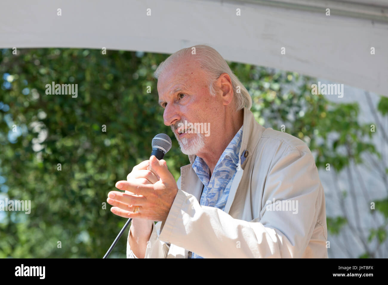Seattle, Washington: Alex Tsimerman speaks at a forum during West ...