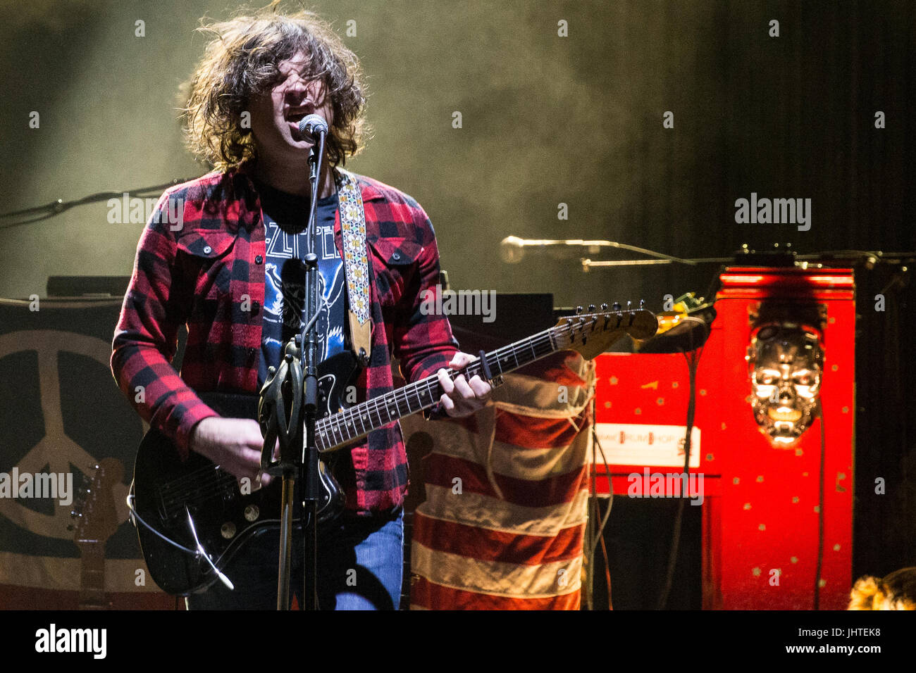 Ryan adams hi-res stock photography and images - Alamy