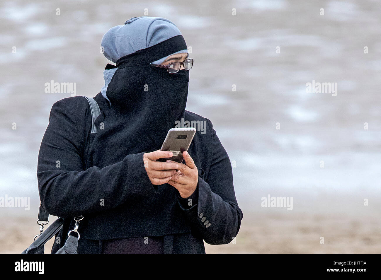 Holy girl wearing hijab hi-res stock photography and images - Alamy