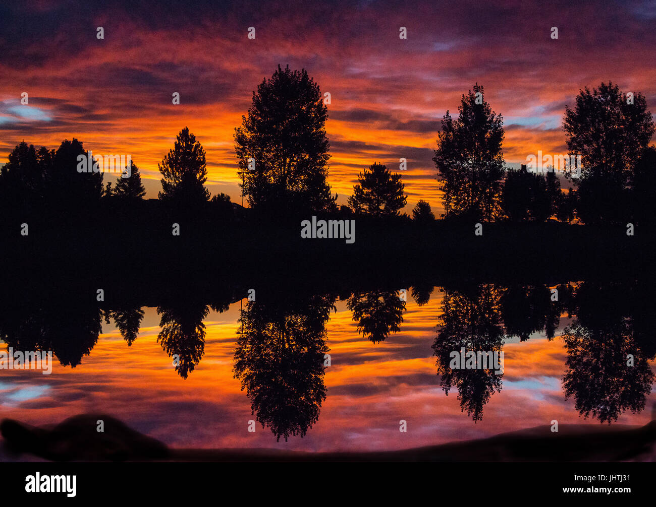 Colorado Lake Reflection Stock Photo - Alamy