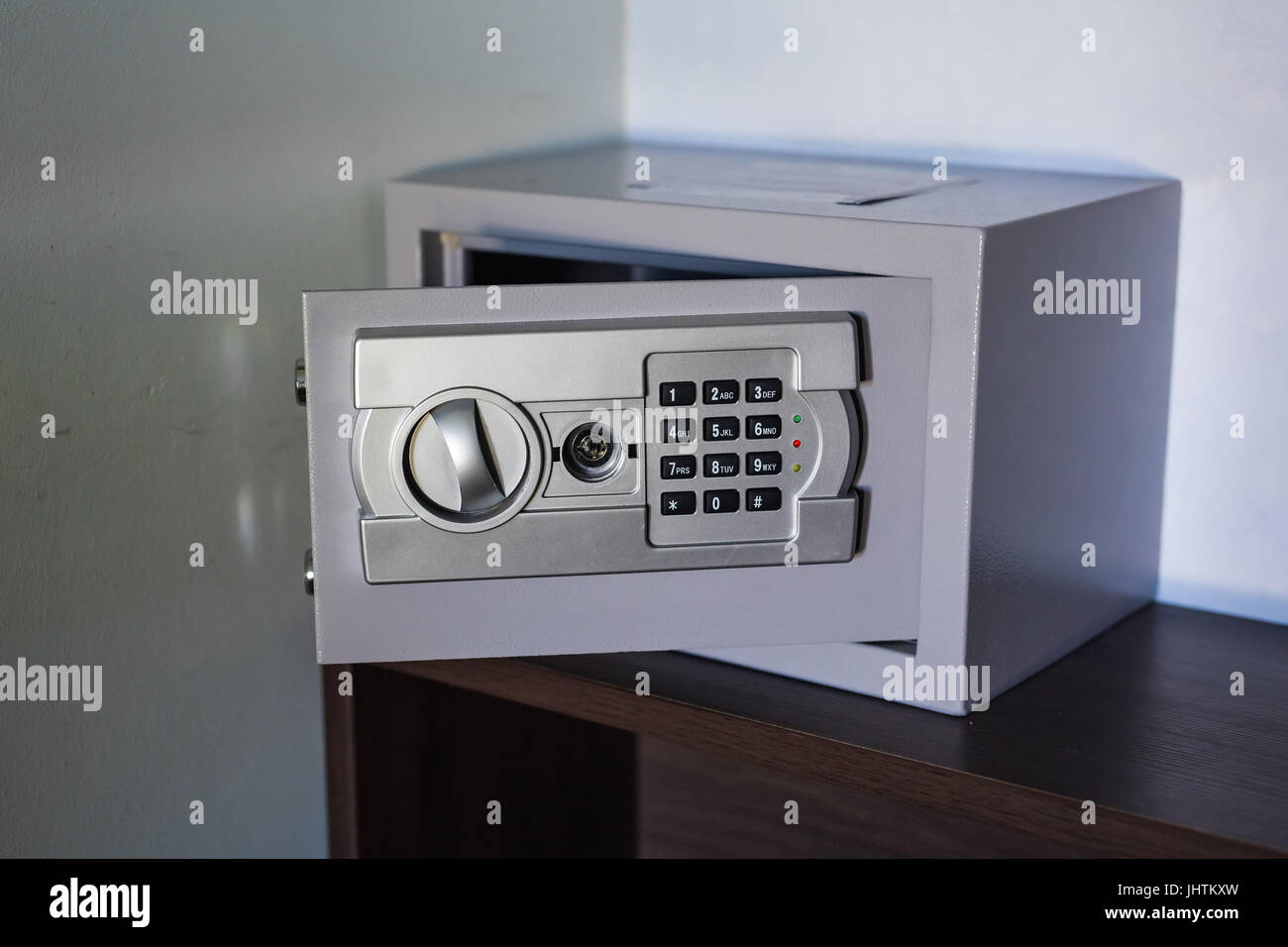 Security metal safe Stock Photo - Alamy