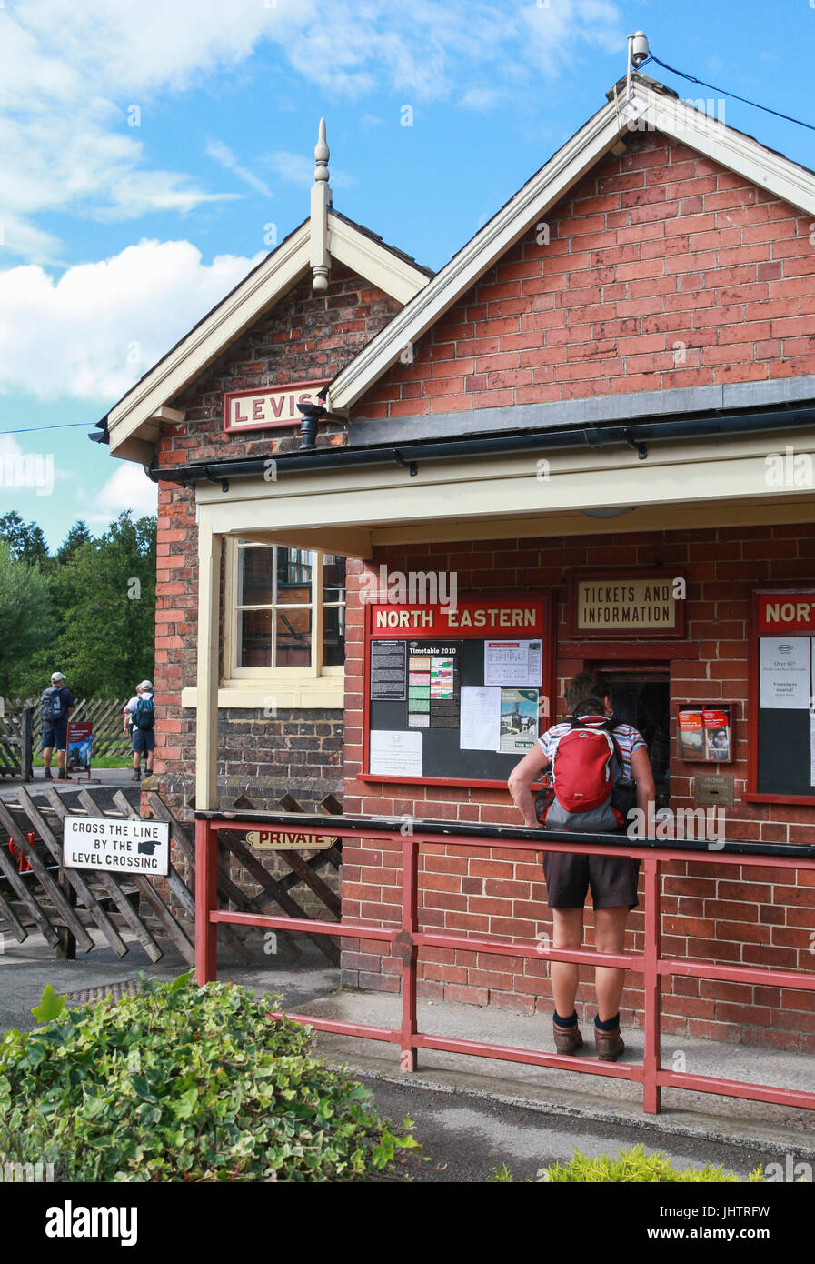 North eastern railway signal box hi-res stock photography and images ...