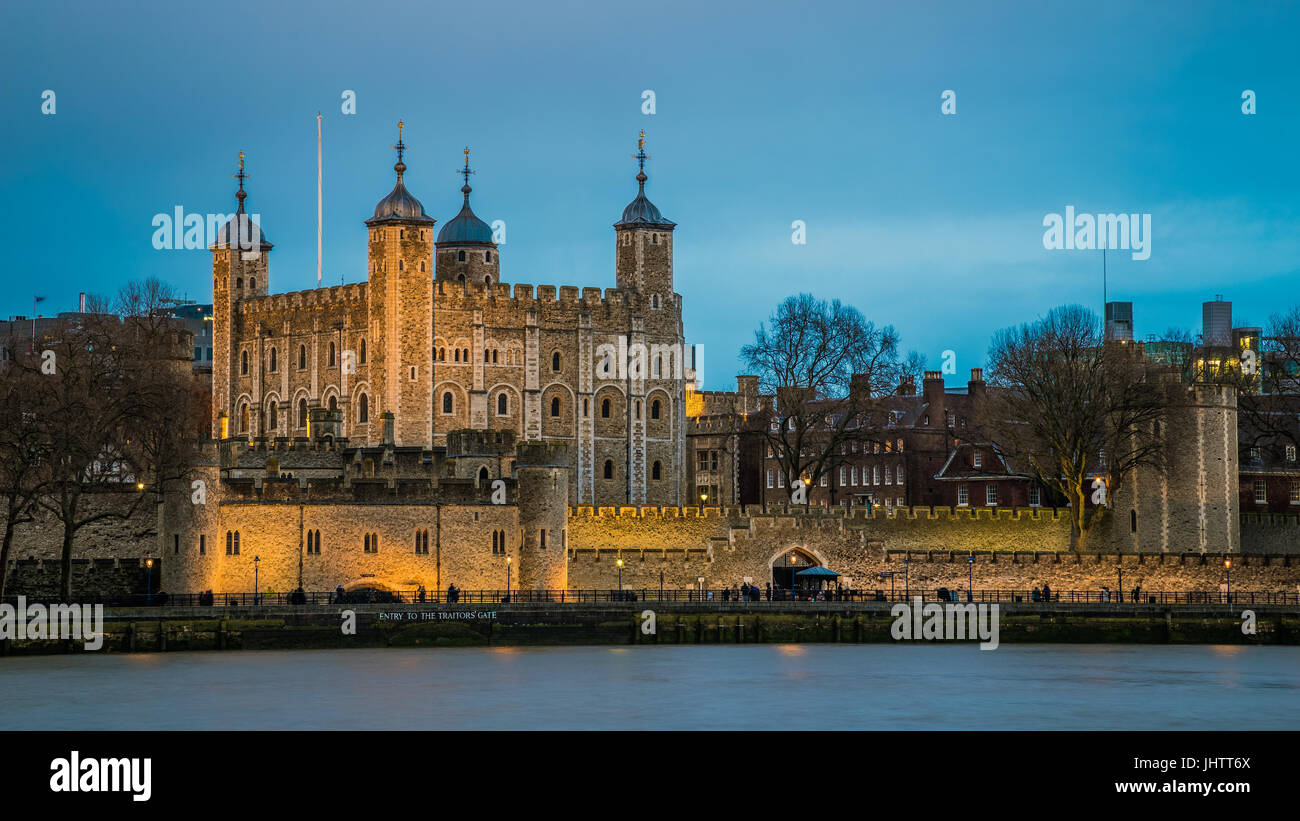 World famous tower hi-res stock photography and images - Alamy