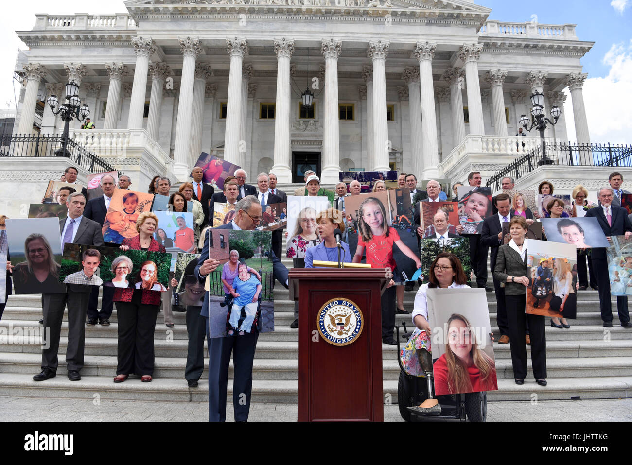 Tammy baldwin hi-res stock photography and images - Alamy