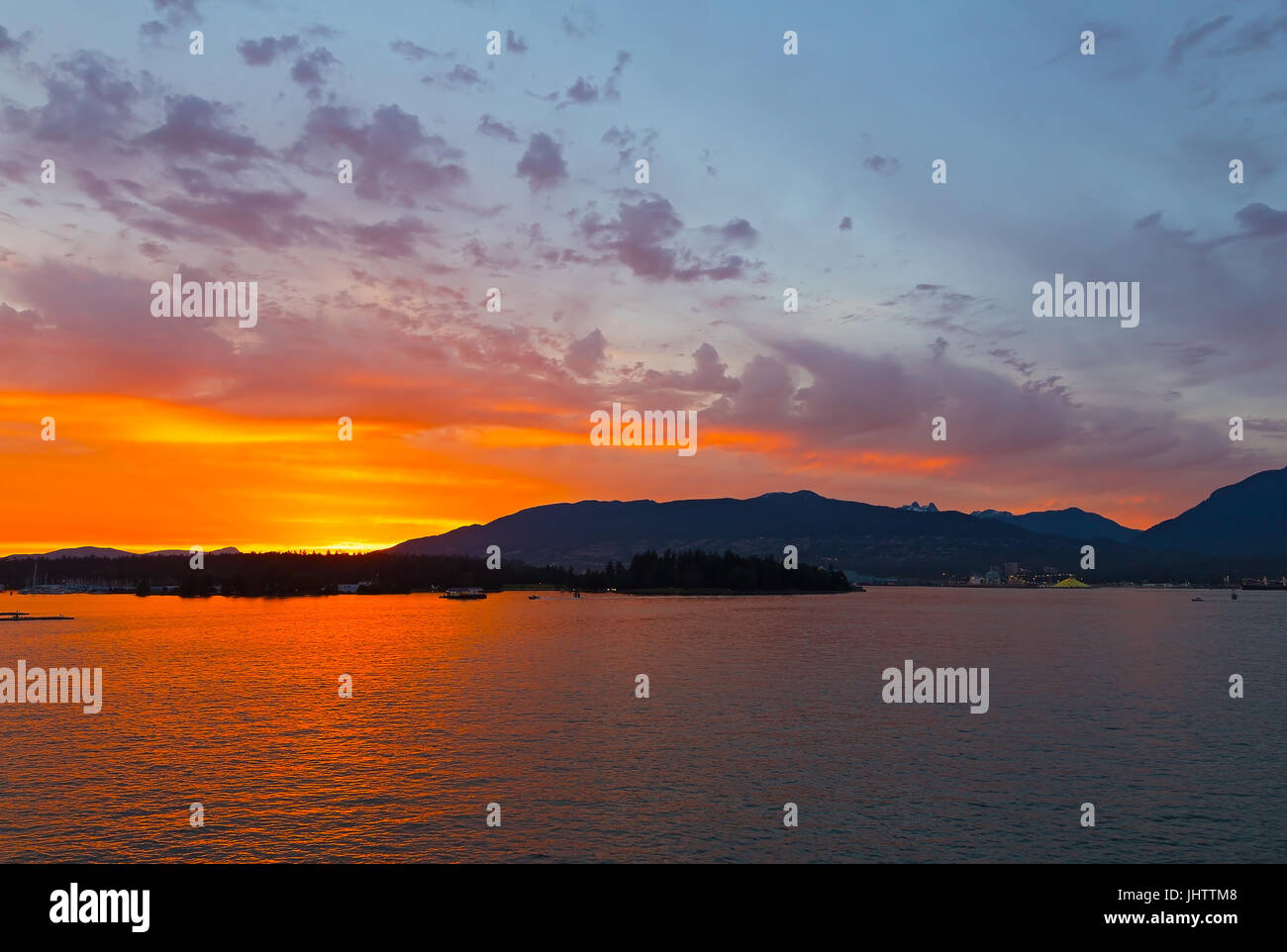 Sun rays in bc forest hi-res stock photography and images - Alamy