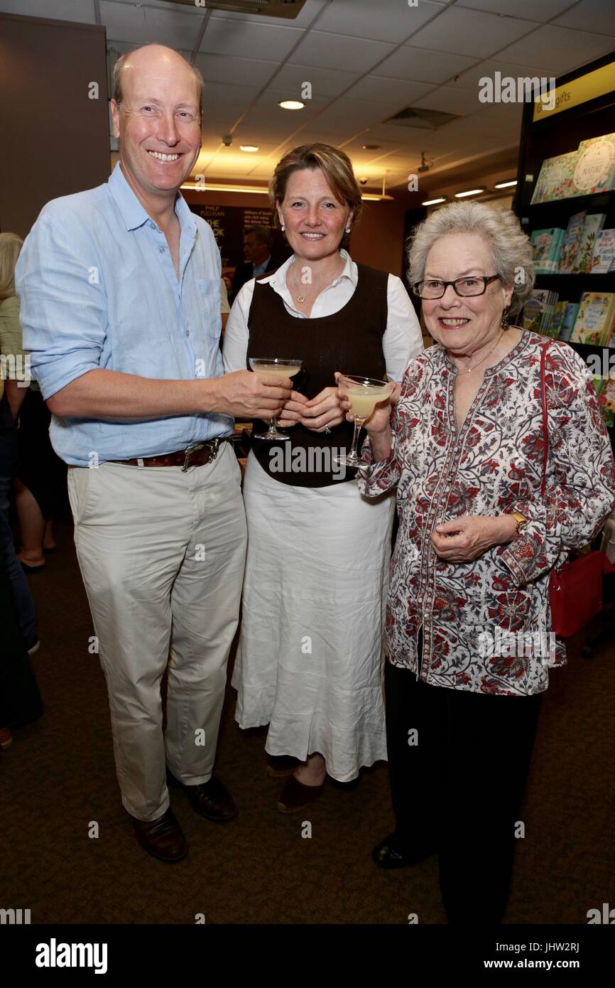 Sarah palmer hi-res stock photography and images - Alamy