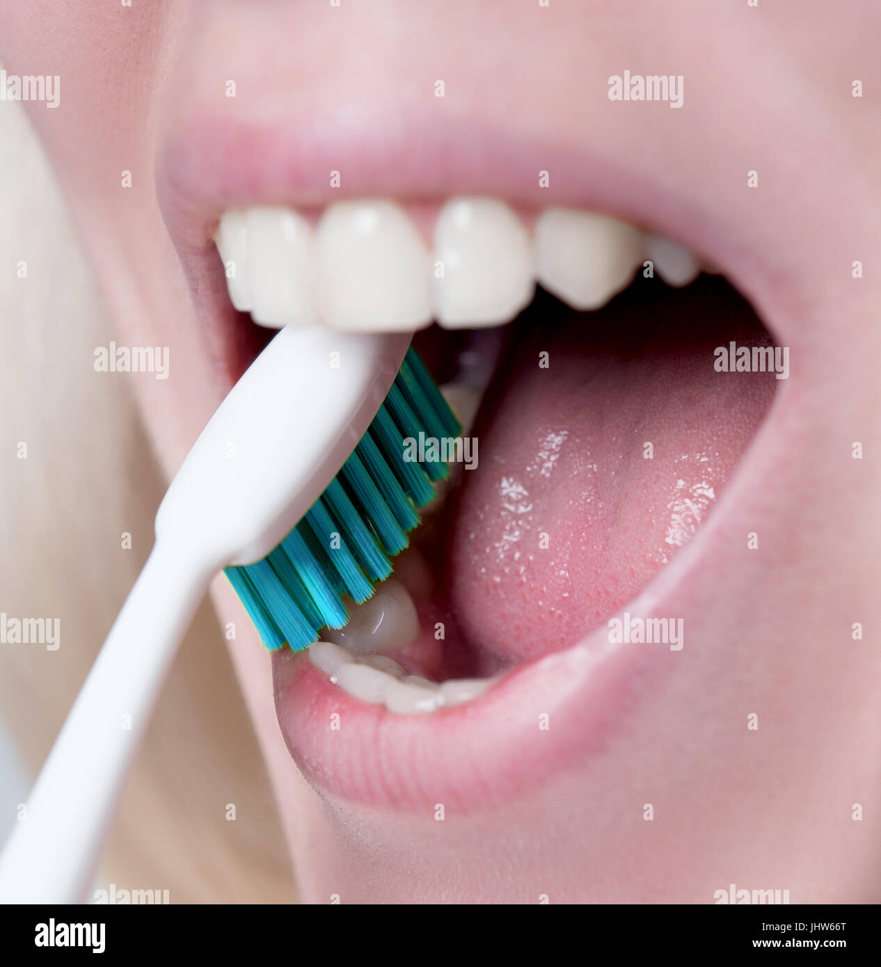 Oral smile hi-res stock photography and images - Alamy