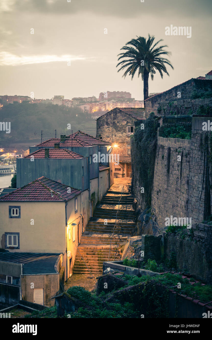 Overview porto portugal night hi-res stock photography and images - Alamy