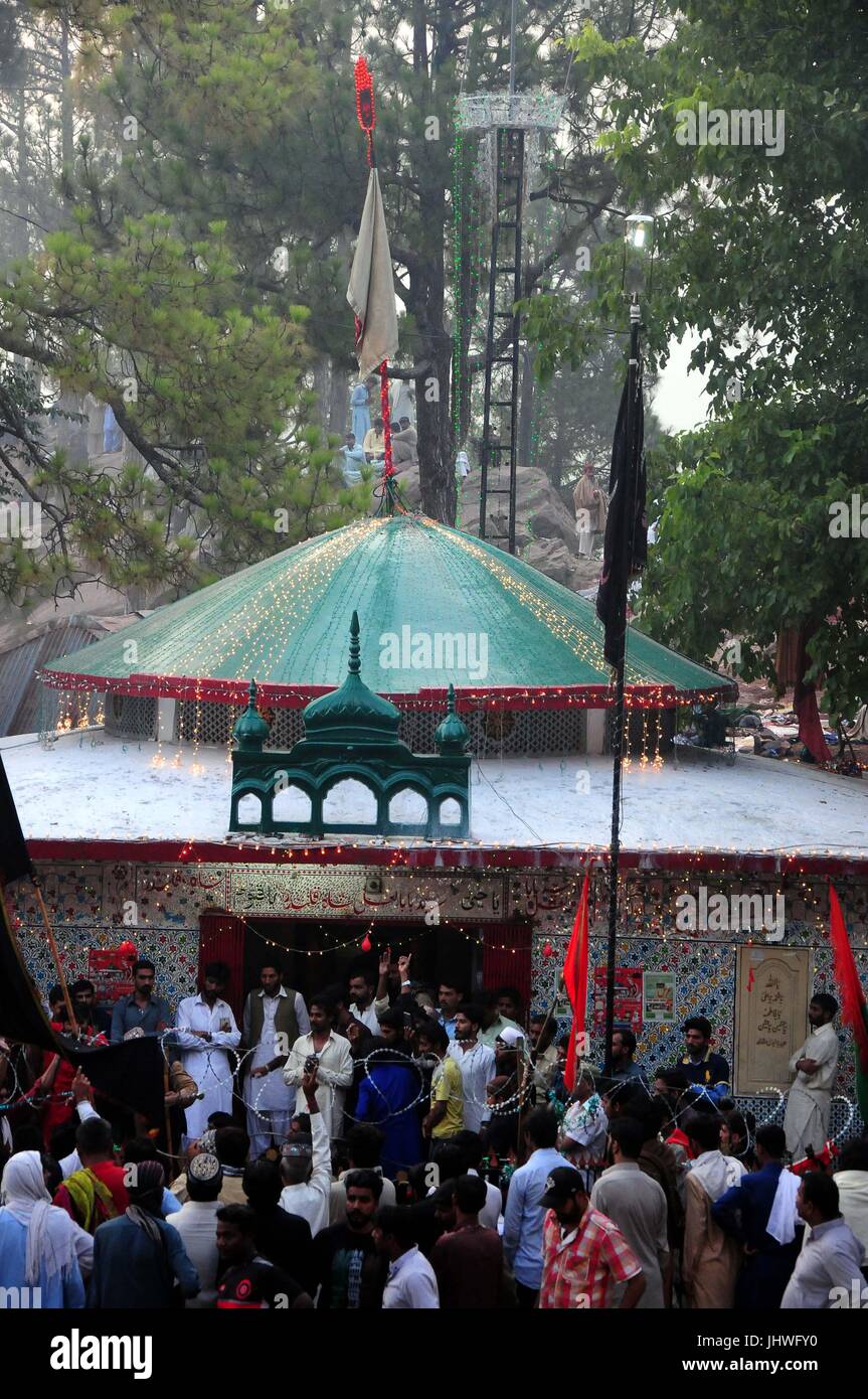 Devotees of Baba Laal Shah Qalander gather on the occasion of his ...