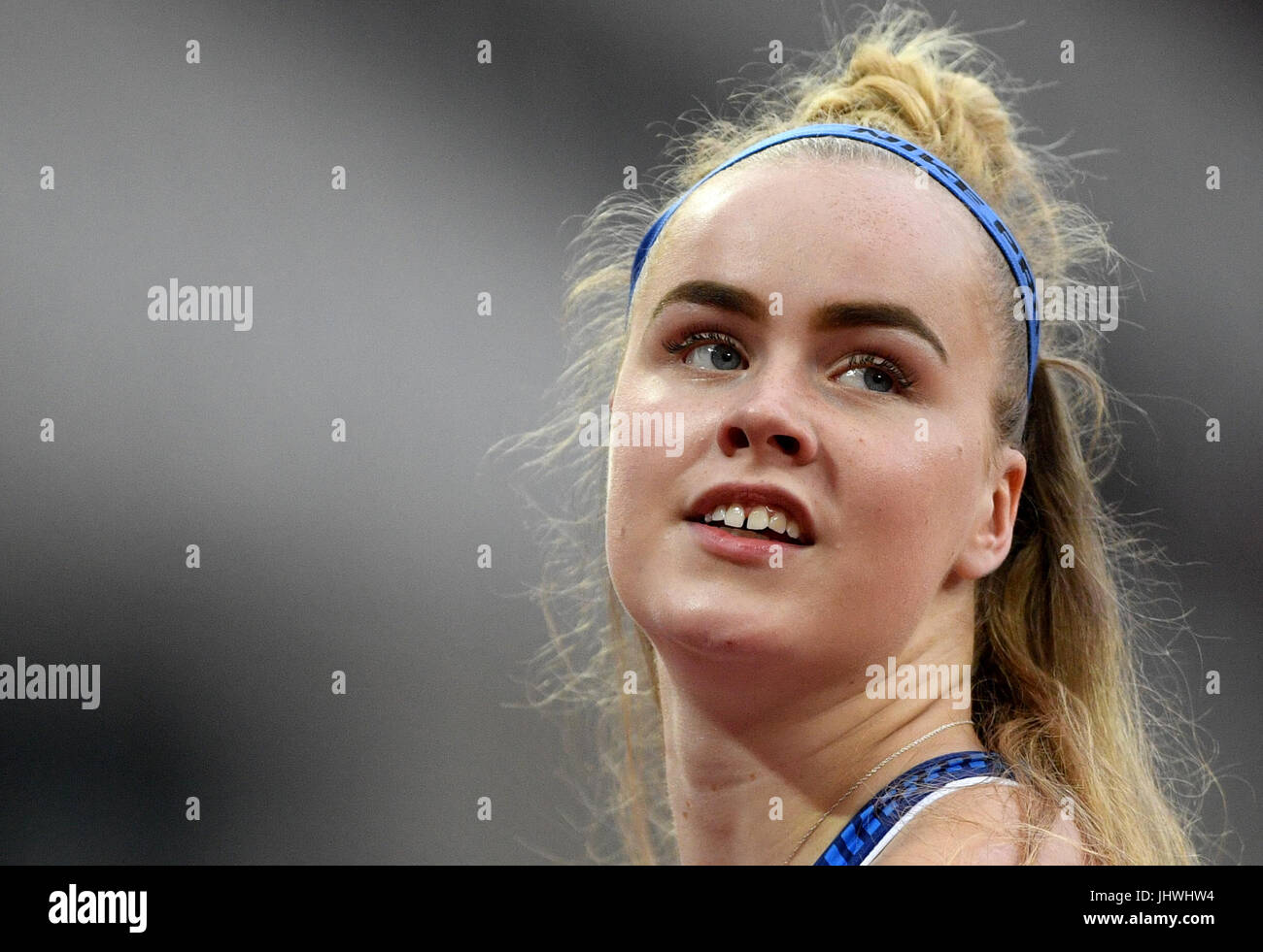 Great Britain's Maria Lyle celebrates winning bronze in the Women's ...