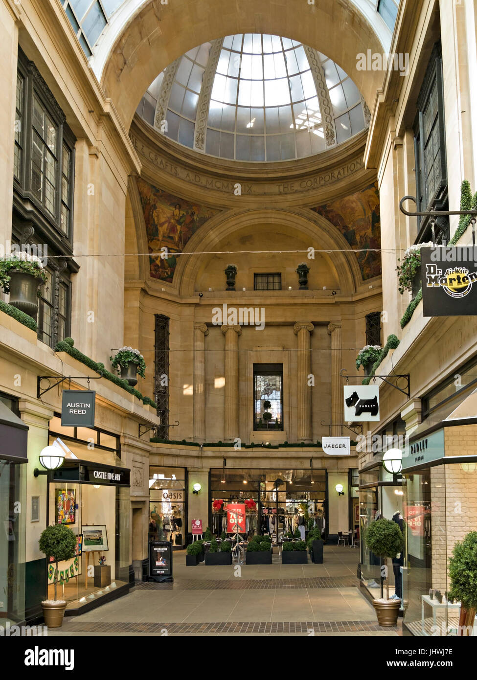 The exchange shopping mall hi-res stock photography and images - Alamy