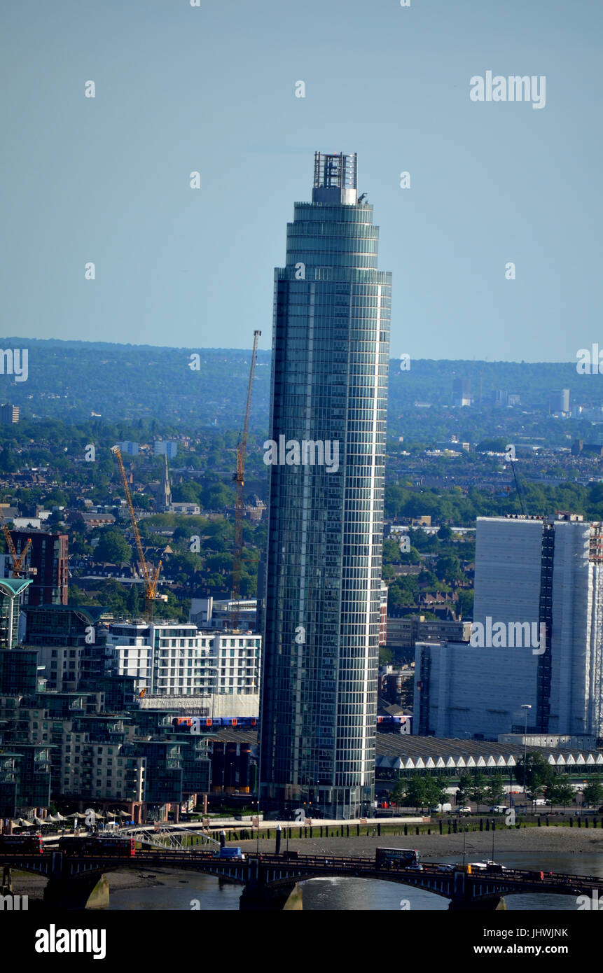 St George Wharf Tower, Vauxhall Tower Stock Photo - Alamy