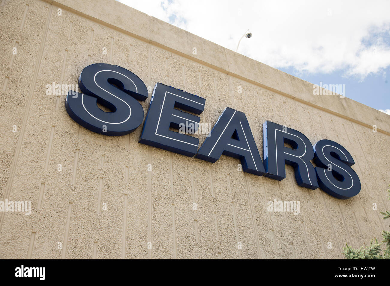 Sign above a Sears store in New Jersey Stock Photo - Alamy