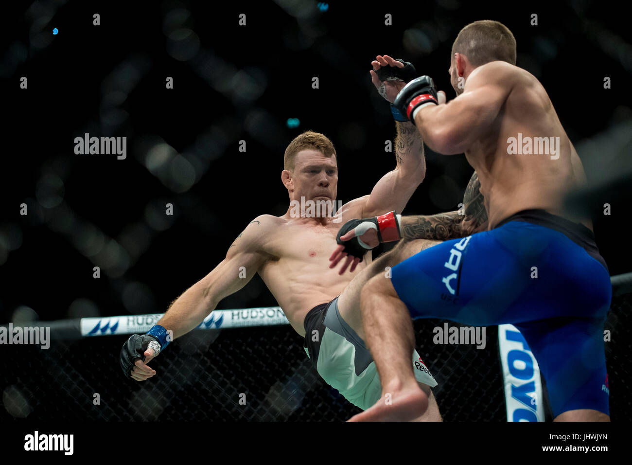Paul felder white shorts defeats stevie ray hi-res stock photography ...
