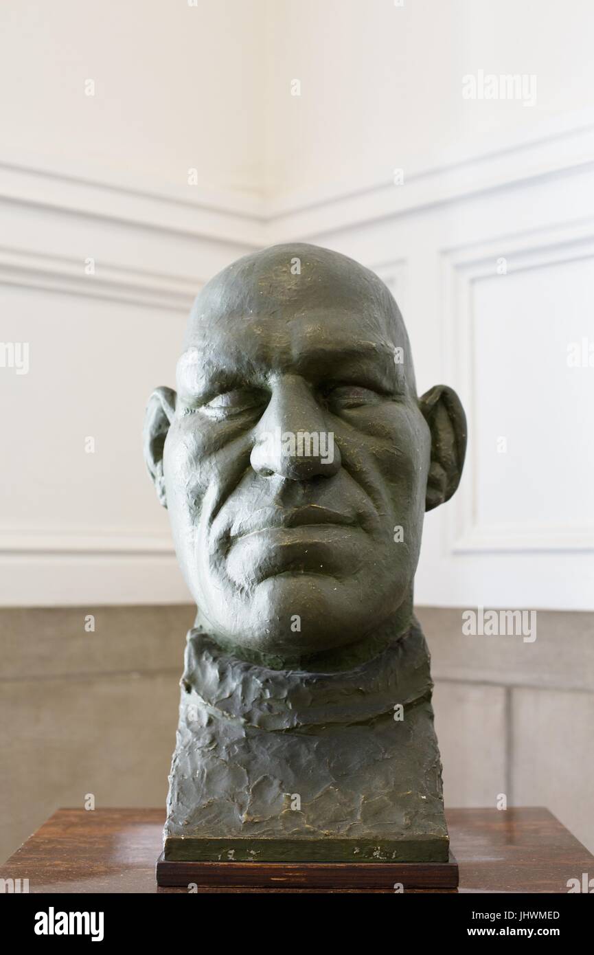 Maurice Tillet Head Size