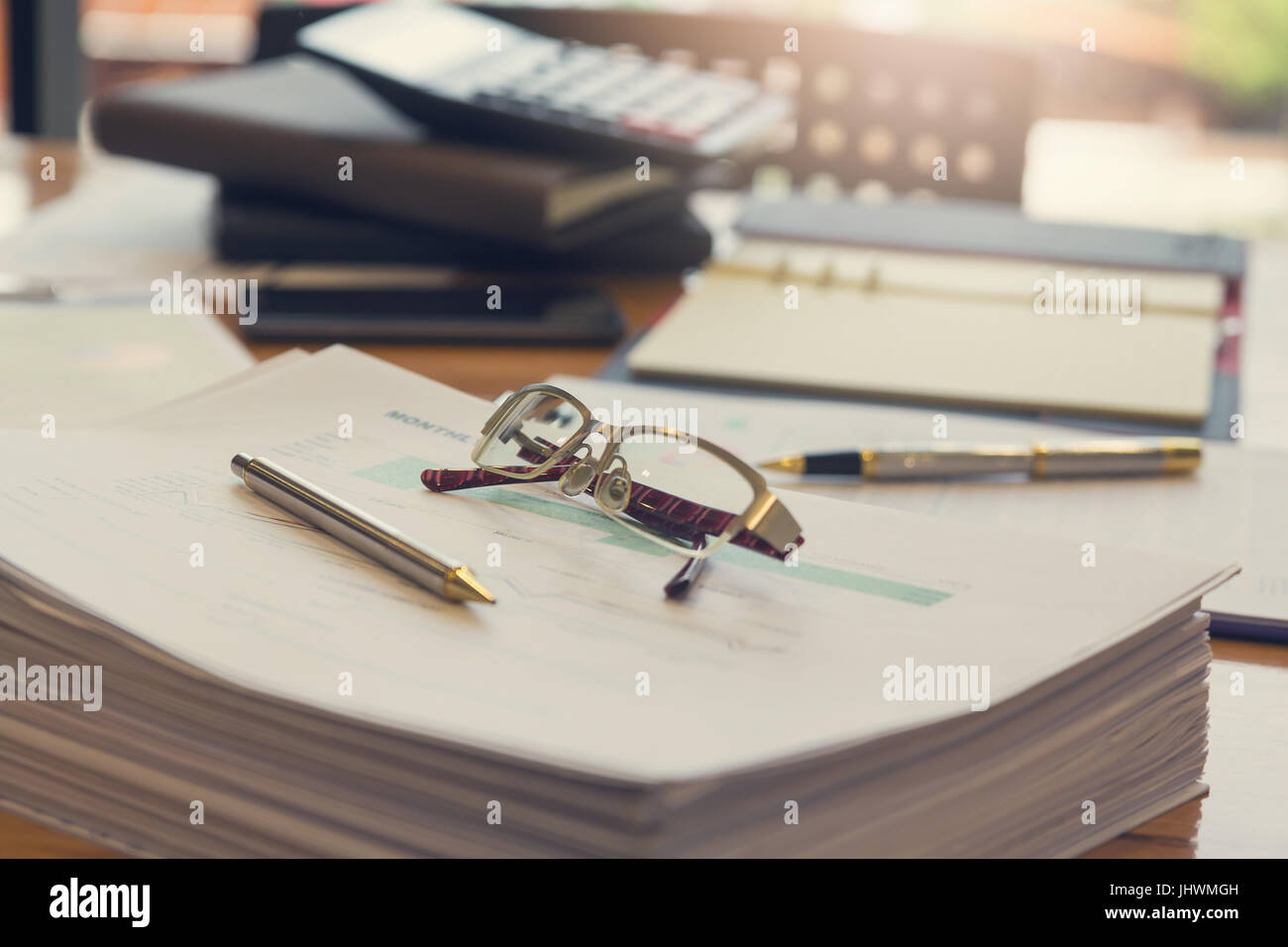 Eyeglasses invoice hi-res stock photography and images - Alamy