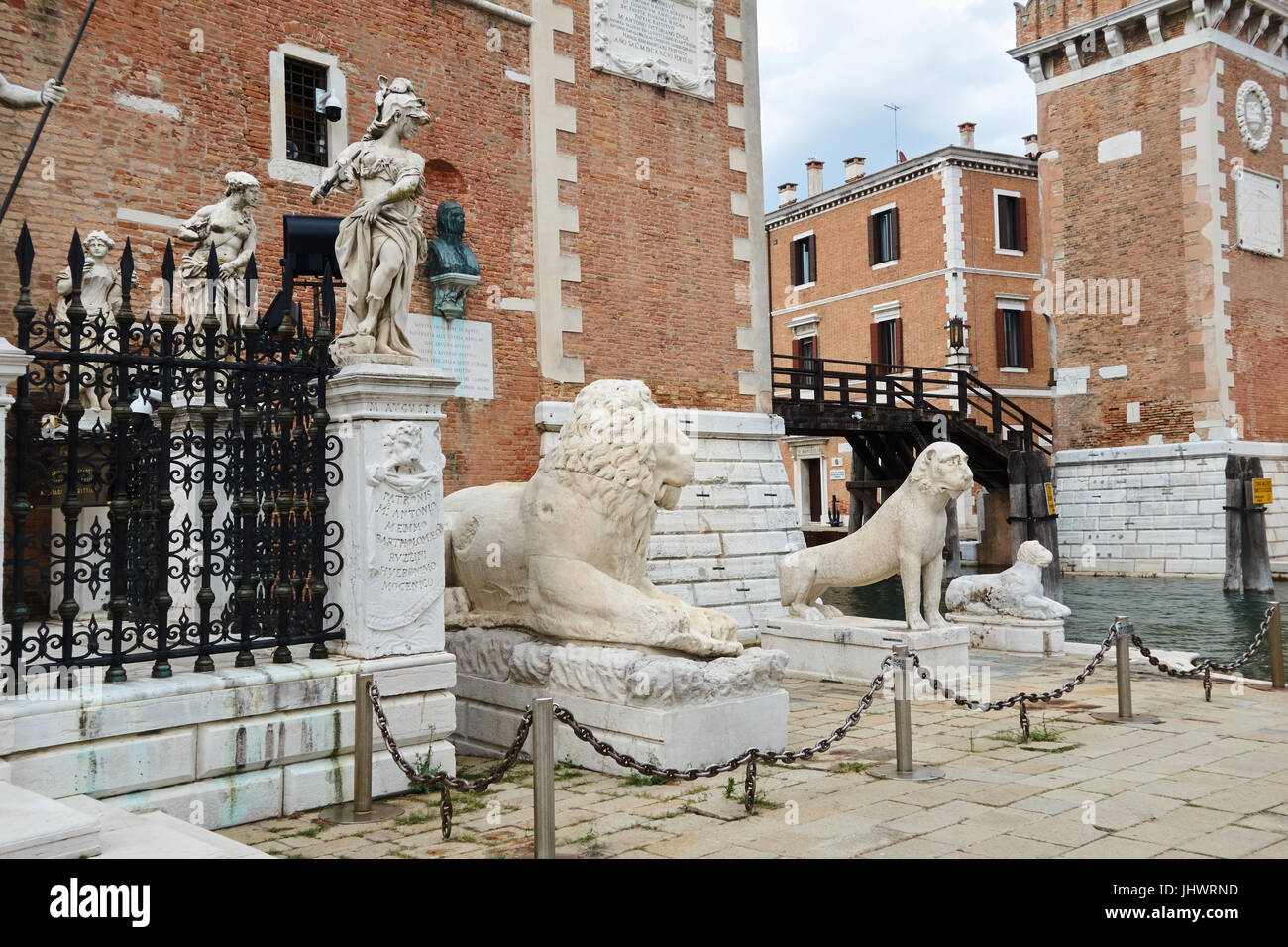 Statues at entrance to military barracks. Venice. Italy Stock Photo - Alamy